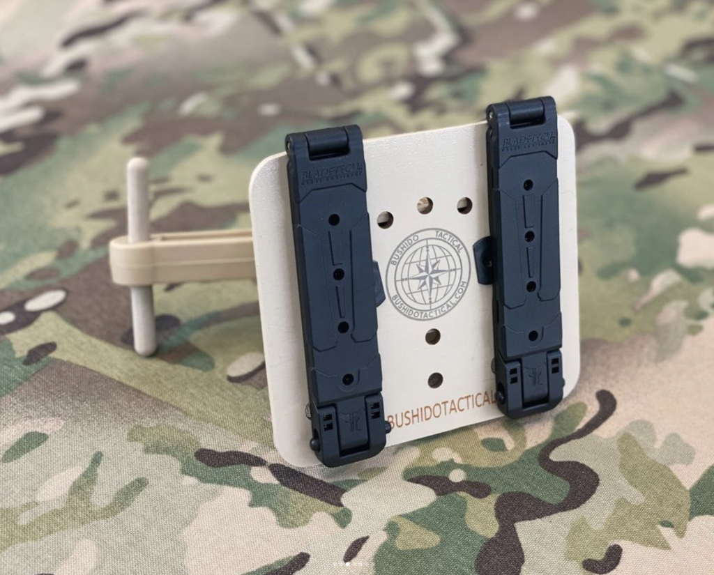 BT MOLLE Breaching Tool mount - Bushido Tactical